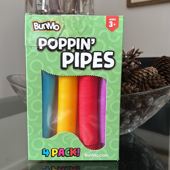 Amazon | Toys | Poppin Pipes Party Pack Red Yellow Blue Purple | Poshmark